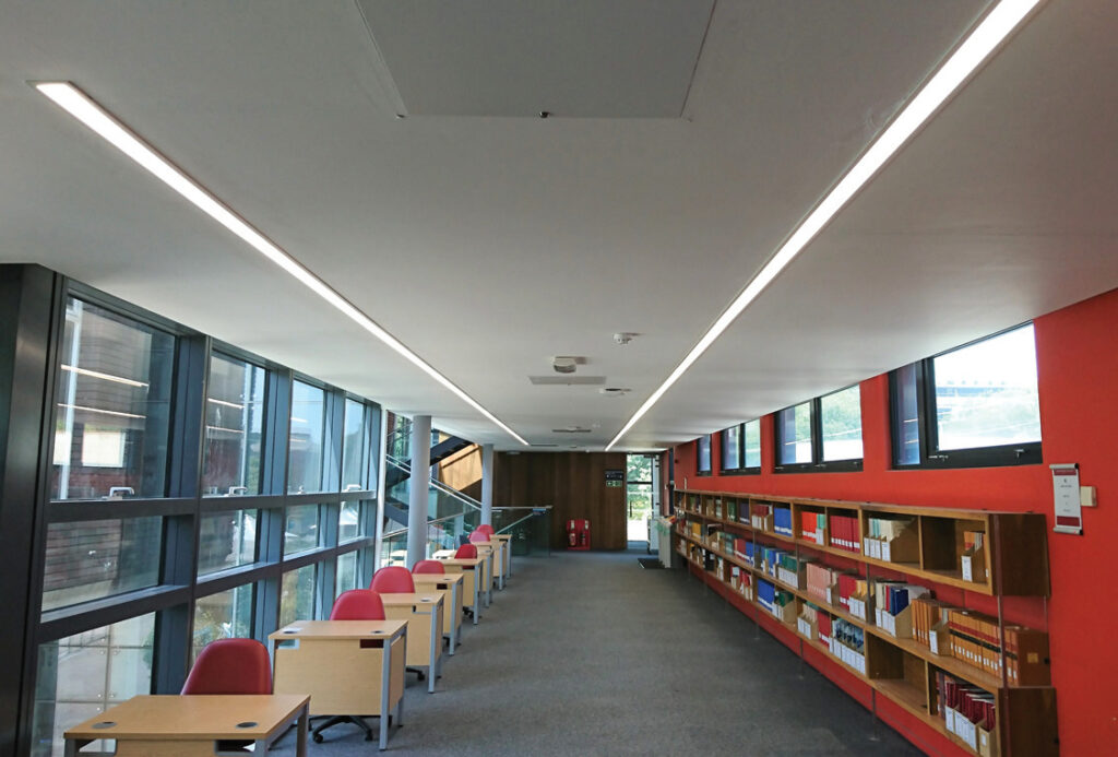 Luceco’s Contour at Sydney Jones Library, University of Liverpool ...